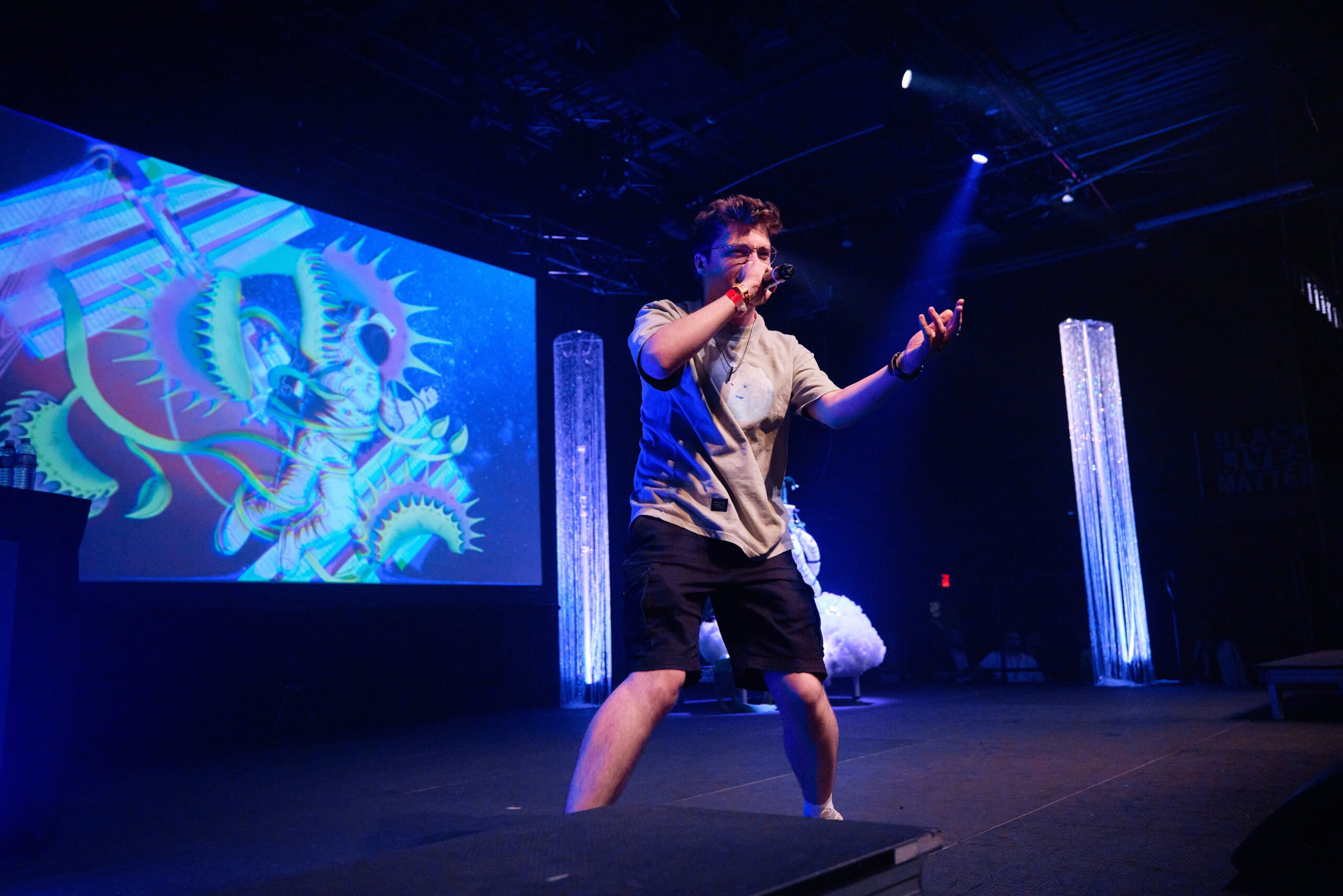 Rustage performing Nerdcore Party Convention